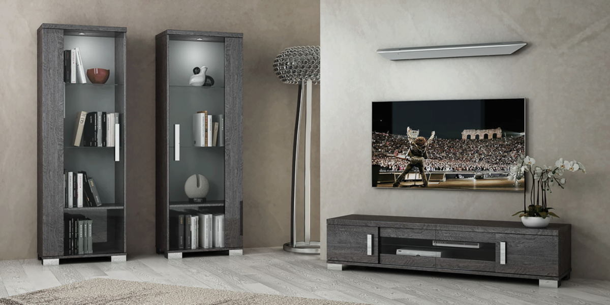 Sarah 1 Door Vitrine – Duncans of Banchory